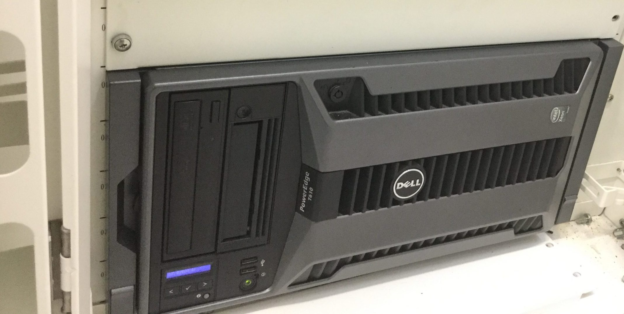 Dell PowerEdge Servers: R710, R610, R810, R210, T610 for sale